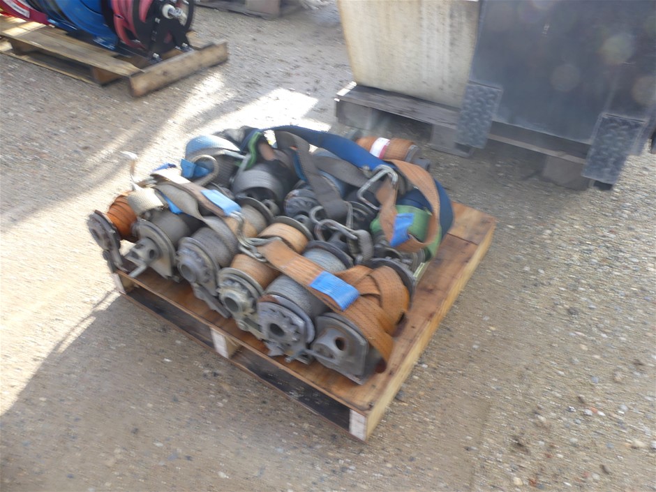 Sliding Load Restraints Auction (0100-3022592) | Grays Australia