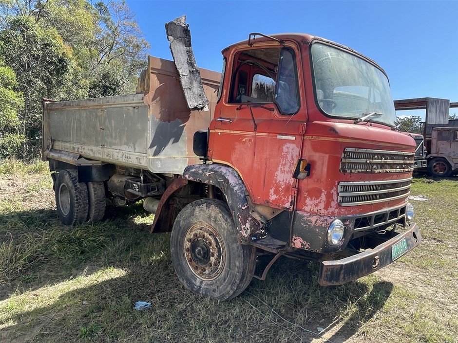 BMC Mastiff/Leyland 26 Series Tipper Truck V8 Perkins Auction (0010 ...