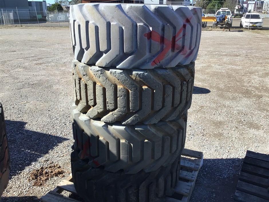 Pallet of 4 x Used Solid Tyre Auction (0007-5049786) | Grays Australia