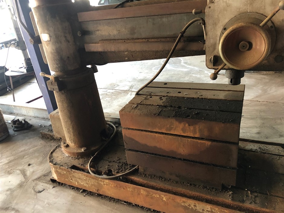 Radial Arm Drill Made in Italy Auction (0400-5049827) | Grays Australia