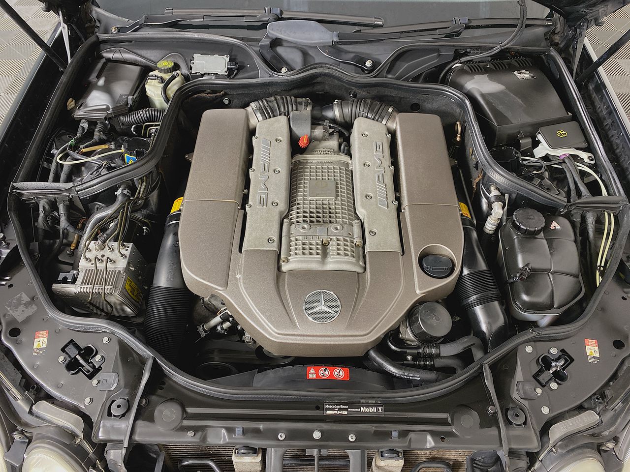 2004 Mercedes Benz E55 KOMPRESSOR AMG W211 Automatic Sedan, 56% OFF