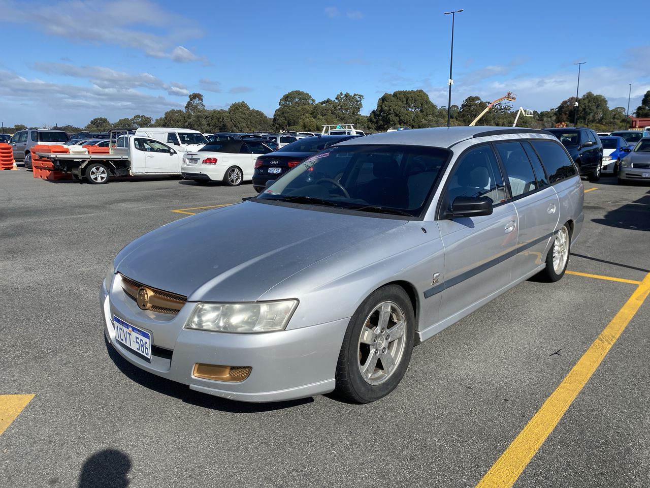 2004 Holden Commodore Executive VZ Automatic Wagon Auction (0001 ...