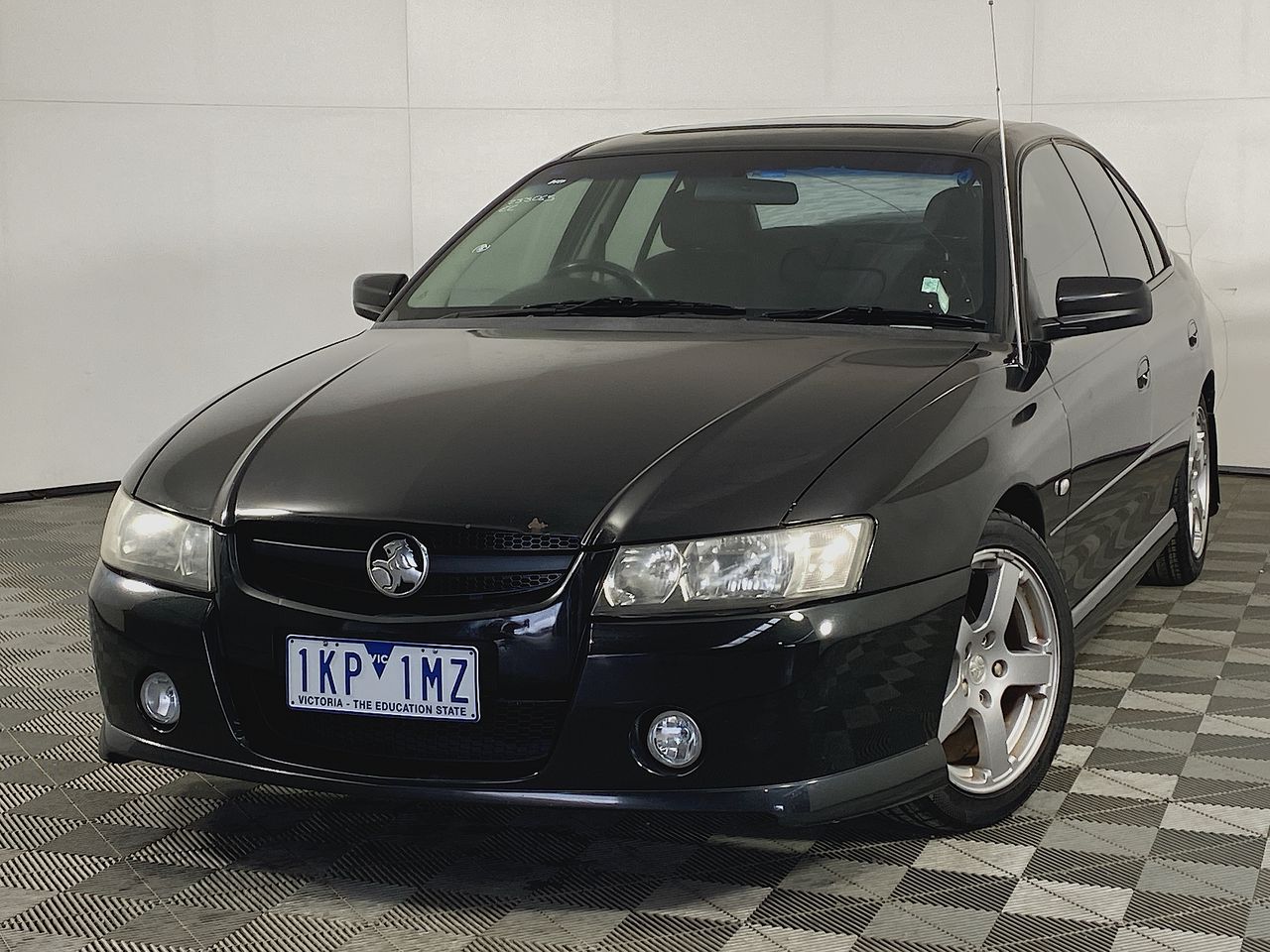 2006 Holden Commodore SV6 VZ Automatic Sedan Auction (0001-20059533 ...