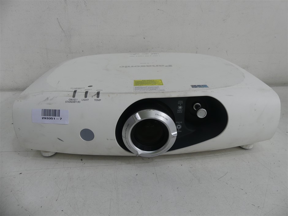 Electrified Discounters PT-RZ370U Panasonic Projector Auction (0013 ...
