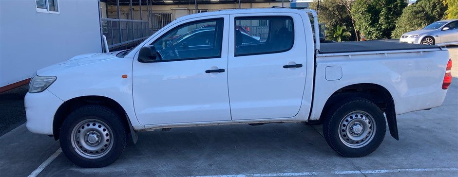 2014 Toyota Hilux SR 4WD Dual Cab Ute Auction (0001-5049985) | Grays ...