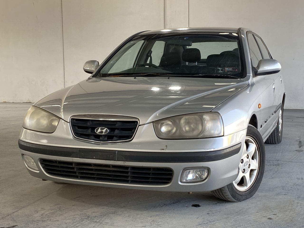 2002 Hyundai Elantra GLS XD Automatic Hatchback Auction (0001-20060668 ...