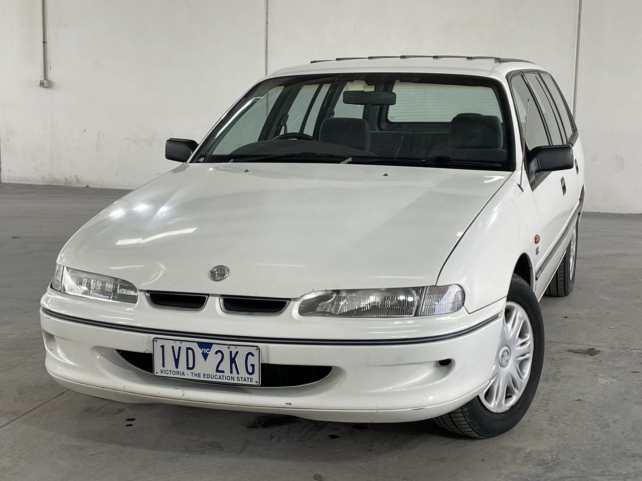 1997 Holden Commodore Executive VS Automatic Wagon Auction (0001 ...