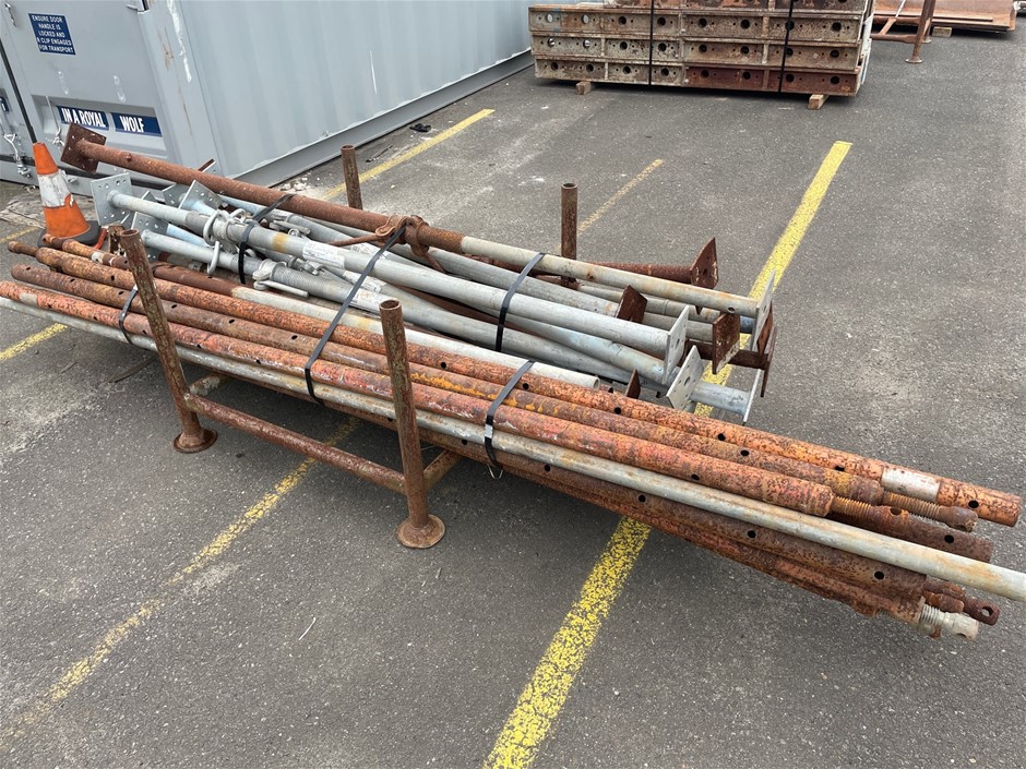 RMD Push Pulls & Acrow Props Auction (0012-5050095) | Grays Australia
