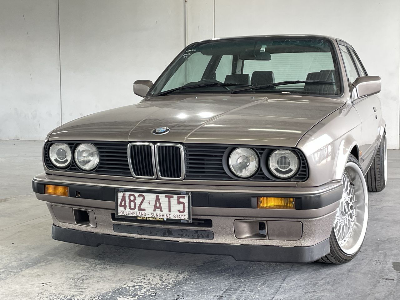 1988 BMW 318i Automatic Sedan Auction (0001-20082417) | Grays Australia