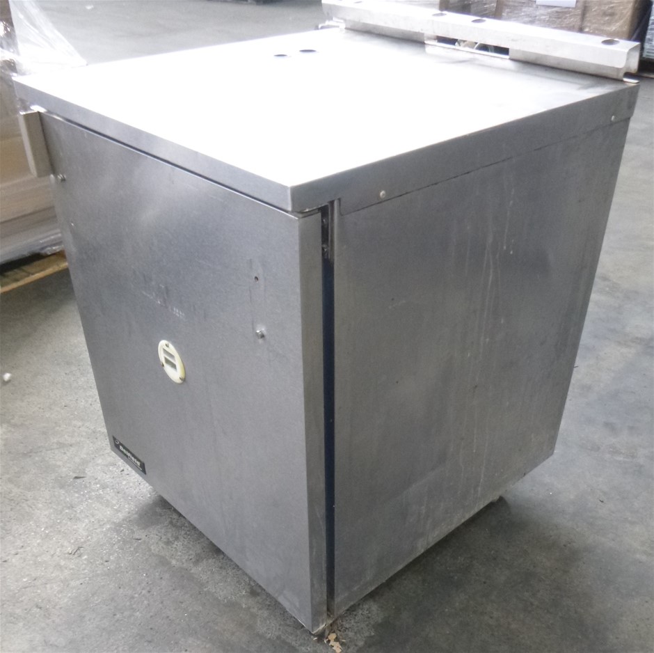 Delfield 406-HD2-CP3 Mobile Single Solid Door Underbench Refrigerator ...