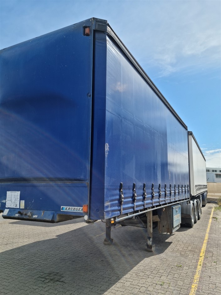 2000 A & 2001 B Krueger Combination Curtainsider Trailers Auction (0001 ...
