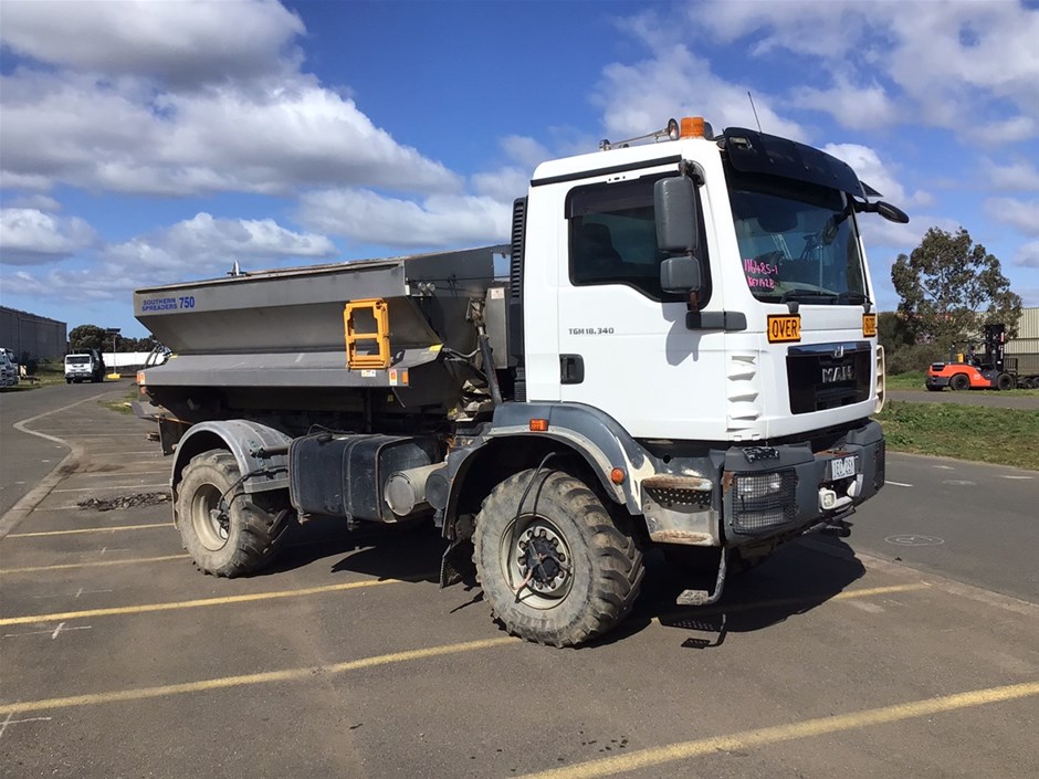 2015 MAN TGM 4x4 Fertiliser Spreader Truck (Ex Fleet Lease)