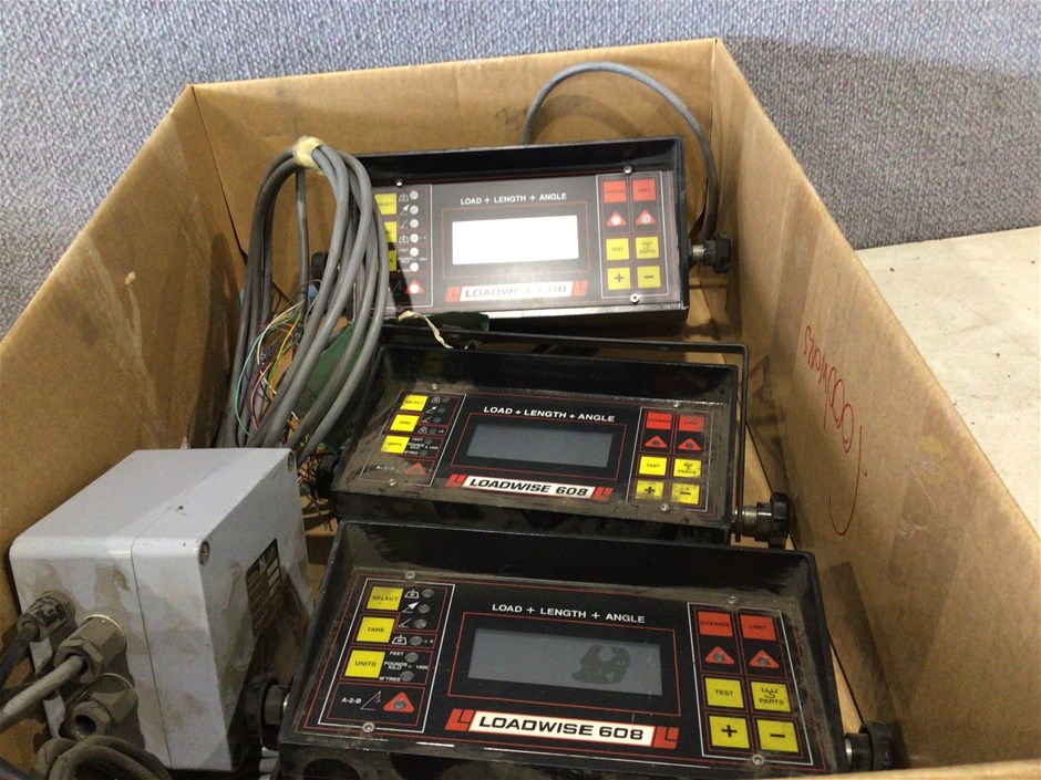 Qty of Loadwise 608 Crane Indicators Auction (0082-8016083) | Grays ...