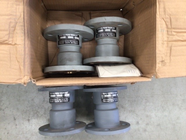 4 Philmac Ratio Pressure Reducing Valves Auction (0068-9035441) | Grays ...