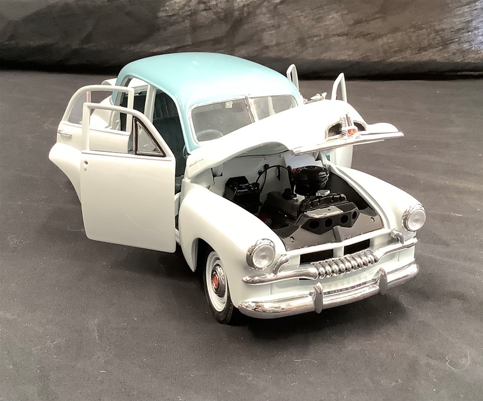 TRAX 1:24 Scale Model 50th Anniversary Holden FJ Auction (0045-9037765 ...