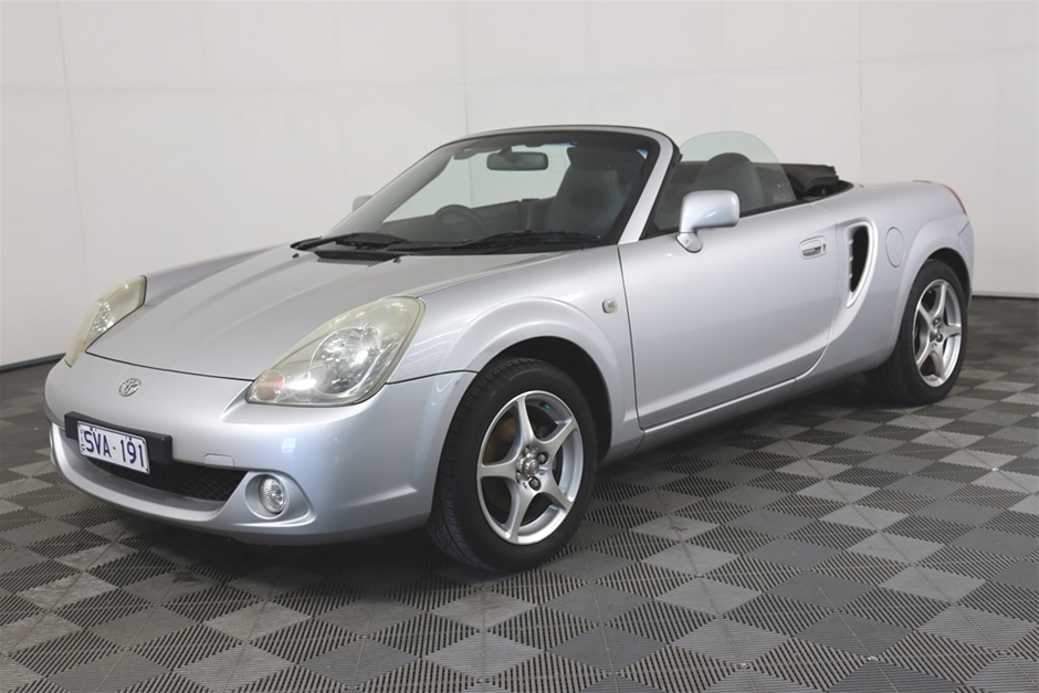 2004 Toyota MR2 SPYDER ZZW30R Automatic Convertible Auction (0001 ...