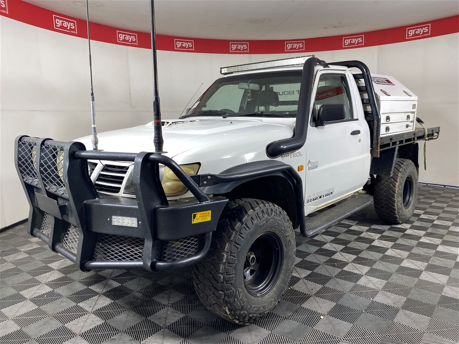 Nissan Patrol DX (4x4) GU Turbo Diesel Manual Cab Chassis Auction (0001 ...