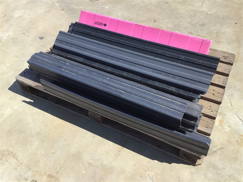 Qty of Plastic Pallet Protectors Auction (0094-8016150) | Grays Australia