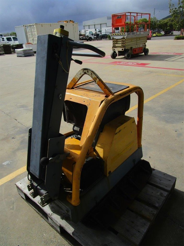 2012 Dynapac LG500 500kg Plate Compactor Auction (0024-7041512) | Grays ...