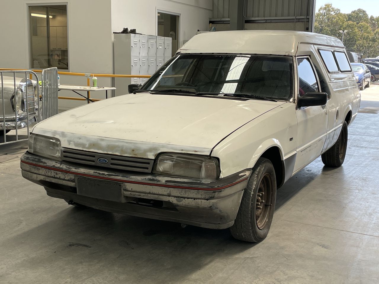 1991 Ford Falcon GL XF 3 auto Van Auction (0001-20064604) | Grays Australia