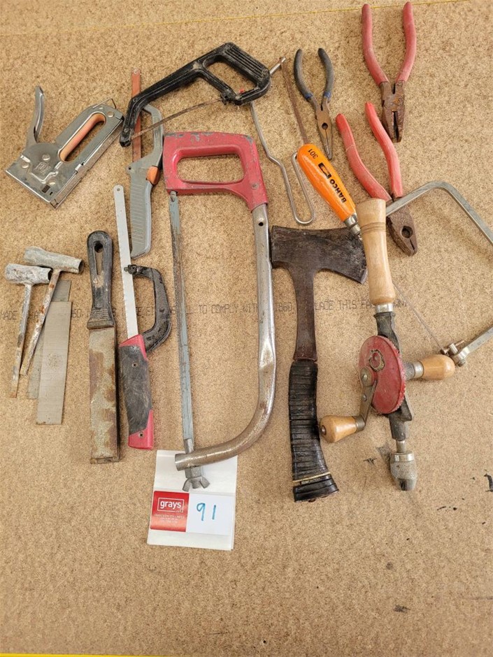 Selection of hand tools Auction (0091-3023676) | Grays Australia