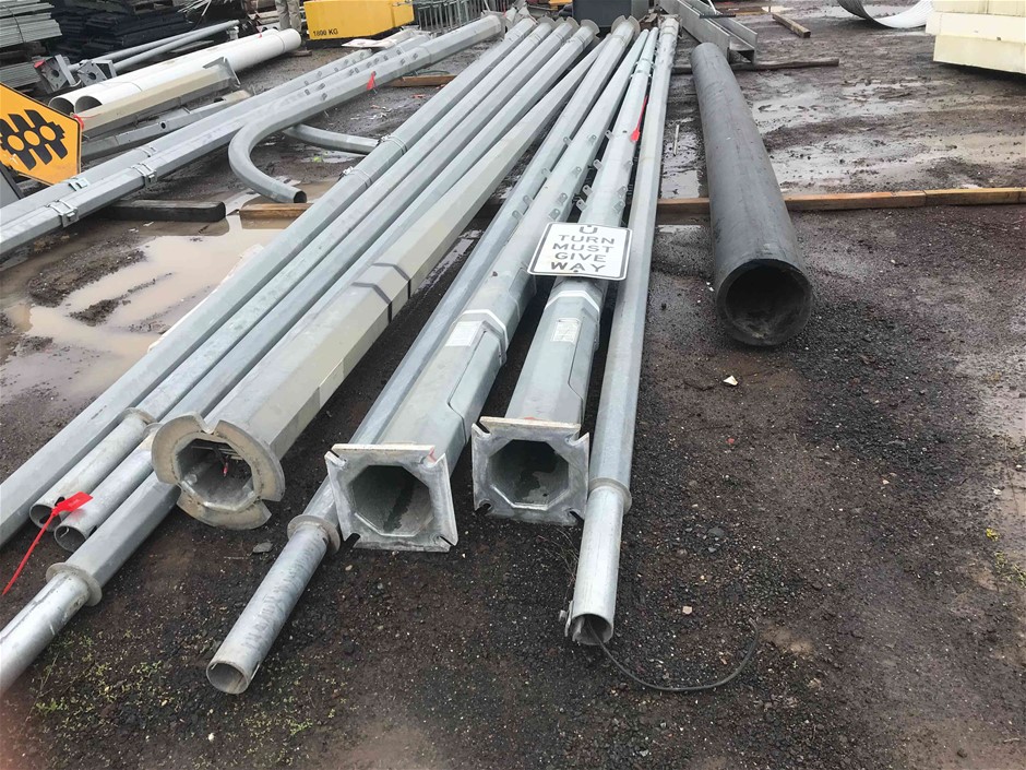 4x Galvanised Steel Service Poles Auction (0418-3023700) | Grays Australia