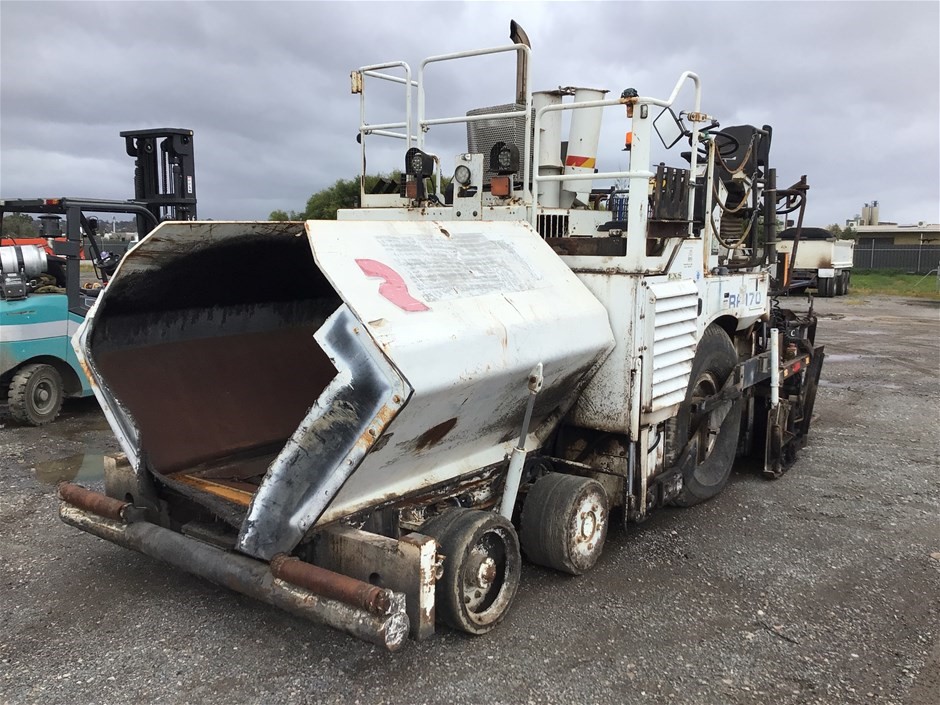Bitumen Laying Machine Auction (0014-8016850) | Grays Australia