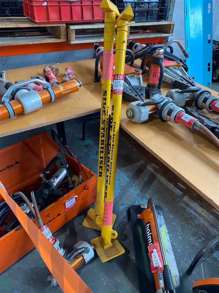 Fire and Rescue Side Stabiliser Props, 750kg Capacity Set of 2 Auction ...