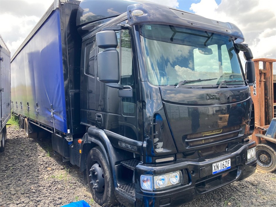 2009 Iveco Eurocargo 6x4 Curtainsider Rigid Truck with Tailgate Loader ...
