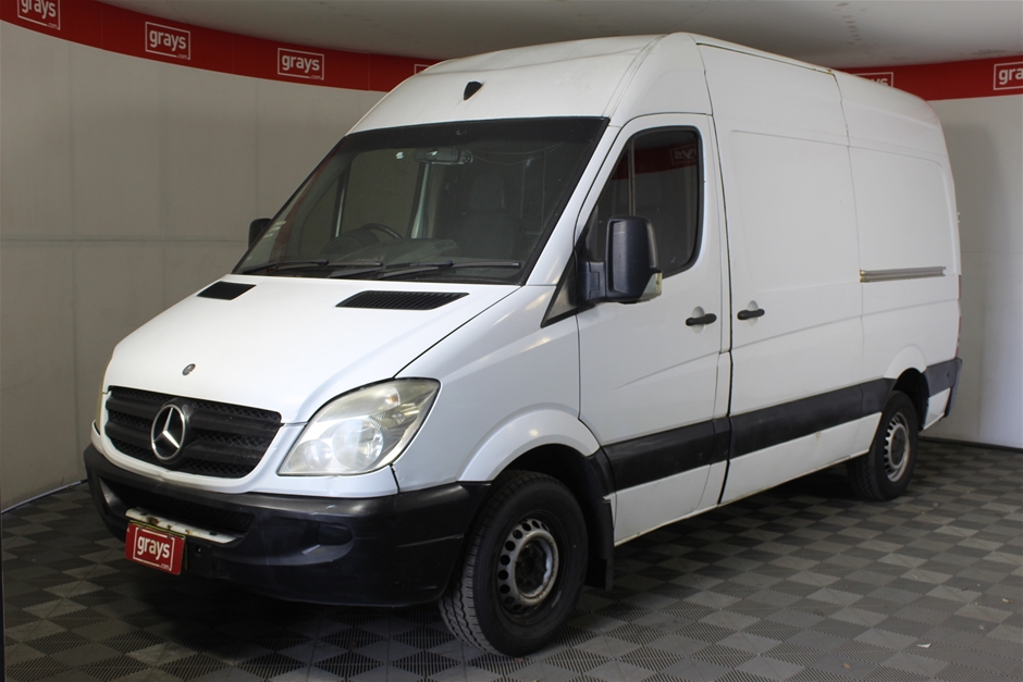 Mercedes Benz Sprinter 315CDI MWB S/ROOF Turbo Diesel Automatic Van ...