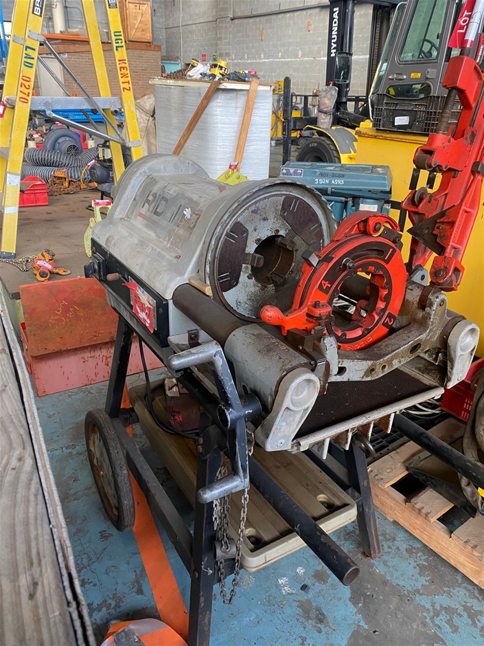 Ridgid 4" Pipe Threader, 240 Volt Heavy Duty Machine Auction (0015 ...