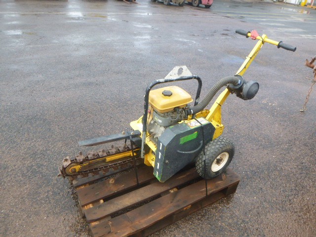 Ground Hog Trencher 75mm x 300mm Auction (0004-8016436) | Grays Australia