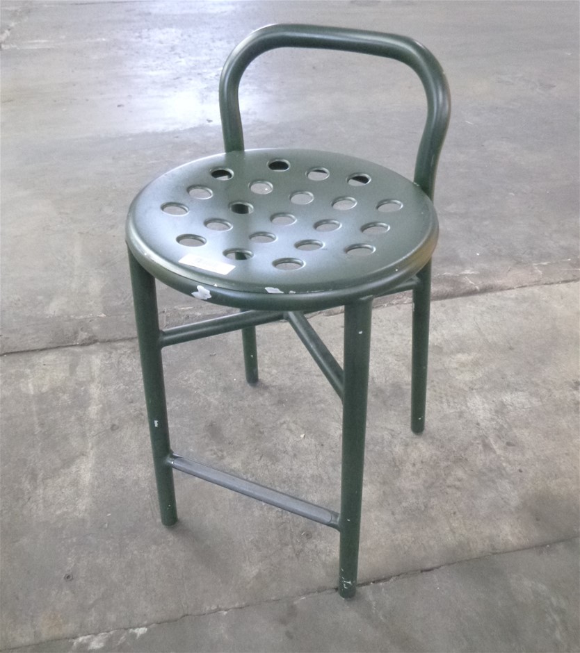 Café & Restaurant Style Army Green Round High Stool Auction (0016 ...