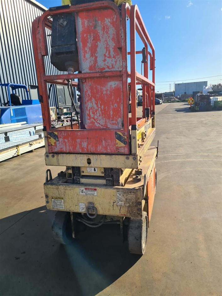 2002 JLG E-Series Scissor Lift - Model 1532E3 Auction (0001-3023911 ...