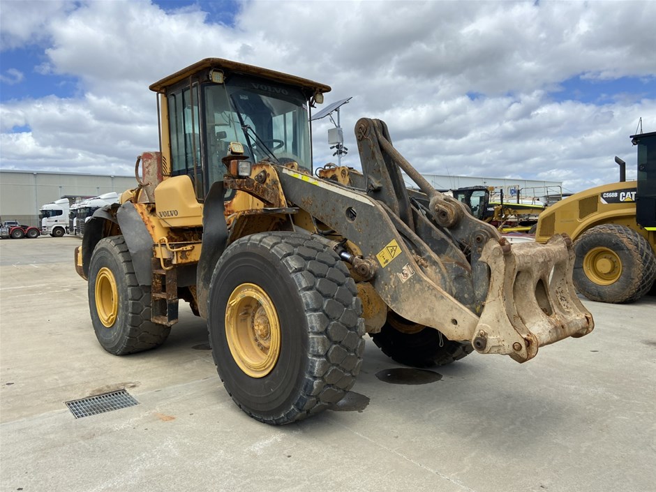 2011 Volvo L120F Wheeled Loader Auction (0001-9036904) | Grays Australia