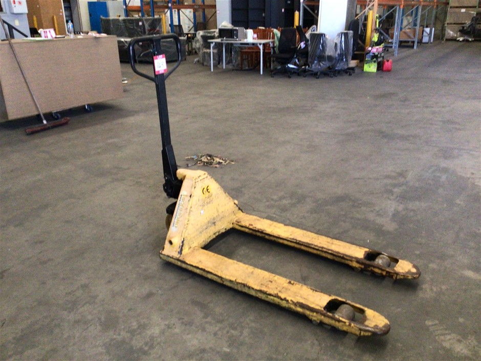 Richmond Pallet Jack Auction (0143-7042415) | Grays Australia