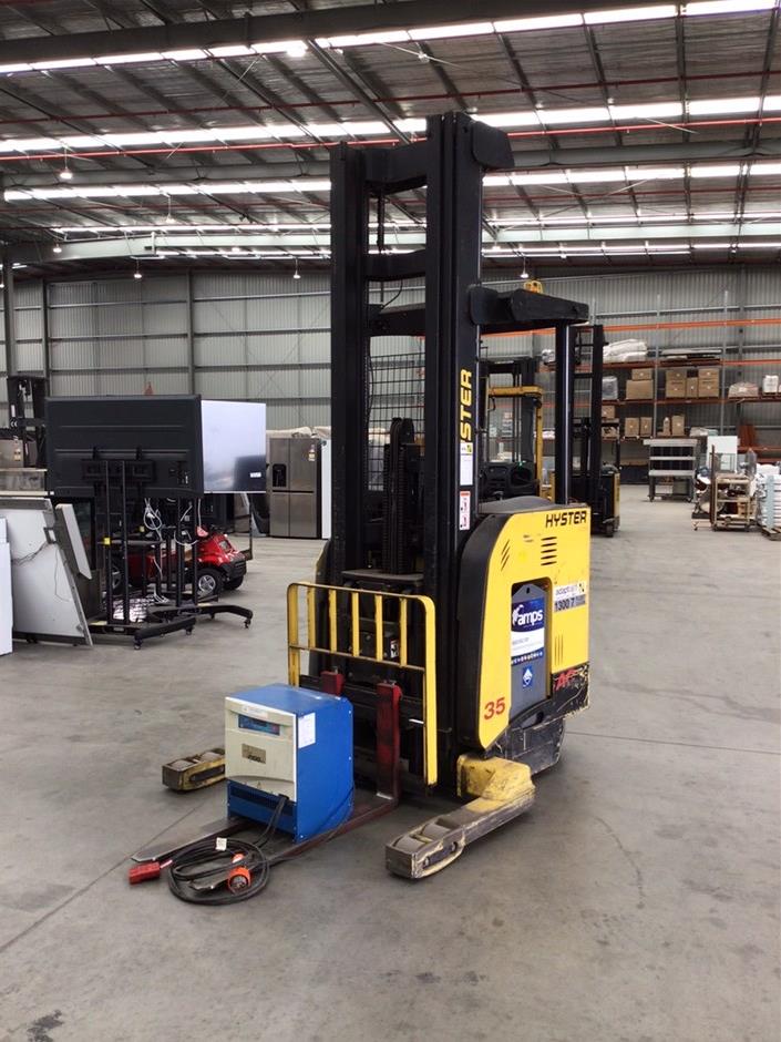 Hyster N35ZRS-14.5 Reach Forklift Auction (0007-3023915) | Grays Australia