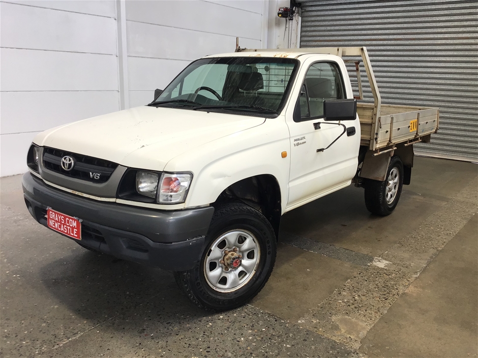 Ex-Corp 2004 Toyota Hilux STANDARD 4X4 Manual Cab Chassis Auction (0001 ...