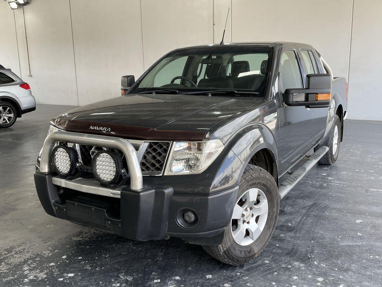 2009 Nissan Navara ST-X 4X4 DOUBLE CAB D40 Turbo Diesel Manual Dual Cab ...