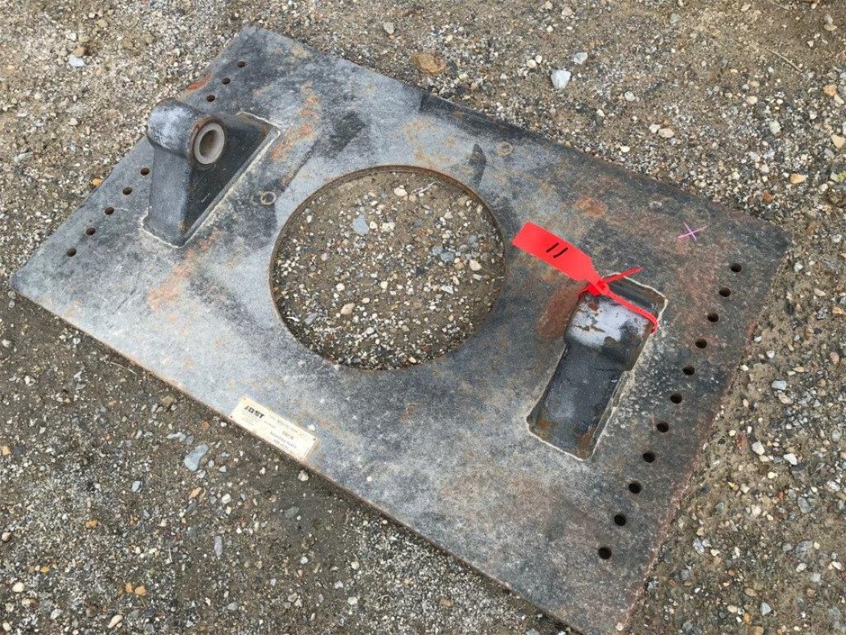 1 x Jost Mounting Plate Auction (0011-3023835) | Grays Australia