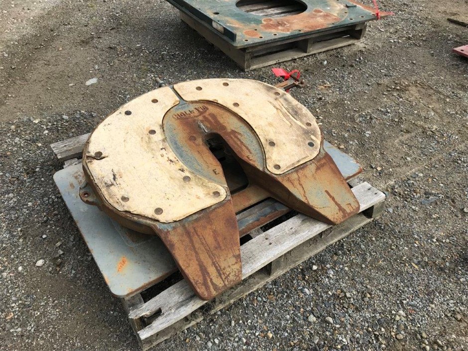 1 x Holland Turntable Auction (0013-3023835) | Grays Australia