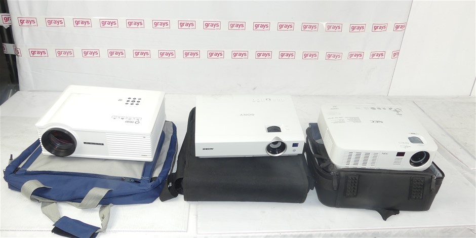 Pallet of Projectors Auction (0005-2552458) | Grays Australia