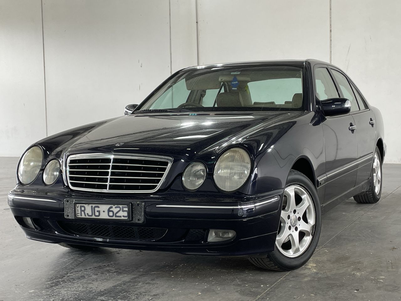 2001 Mercedes Benz E240 Elegance W210 Automatic Sedan Auction (0001-20070350) | Grays Australia