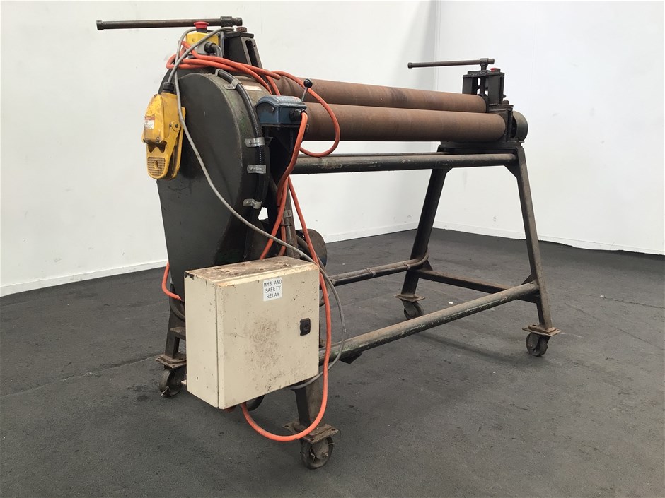 Roll Press Auction (0019-7042916) | Grays Australia