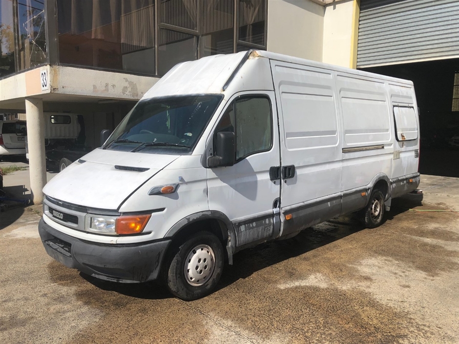 IVECO Long Wheelbase Van Manual van Auction (0001-20070876) | Grays ...