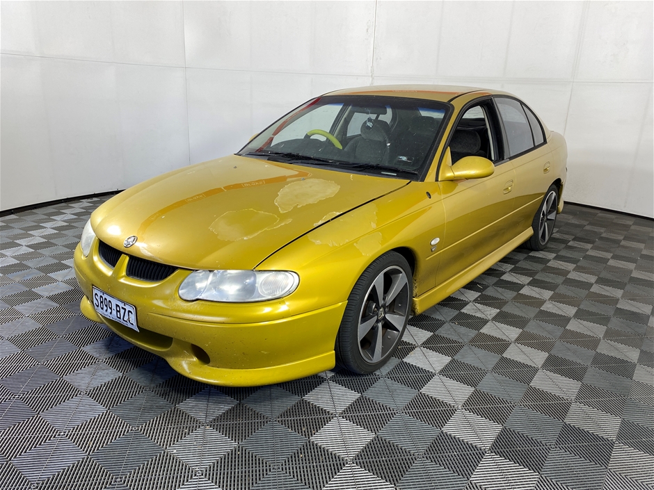 2002 Holden Commodore S VX Manual Sedan Auction (0001-60038983) | Grays ...