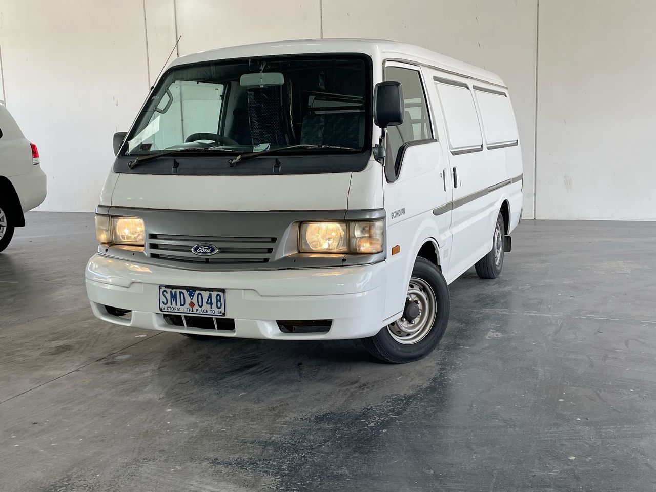 2002 Ford Econovan 4.7M STEEL JH Automatic Van Auction (0001-20071375 ...