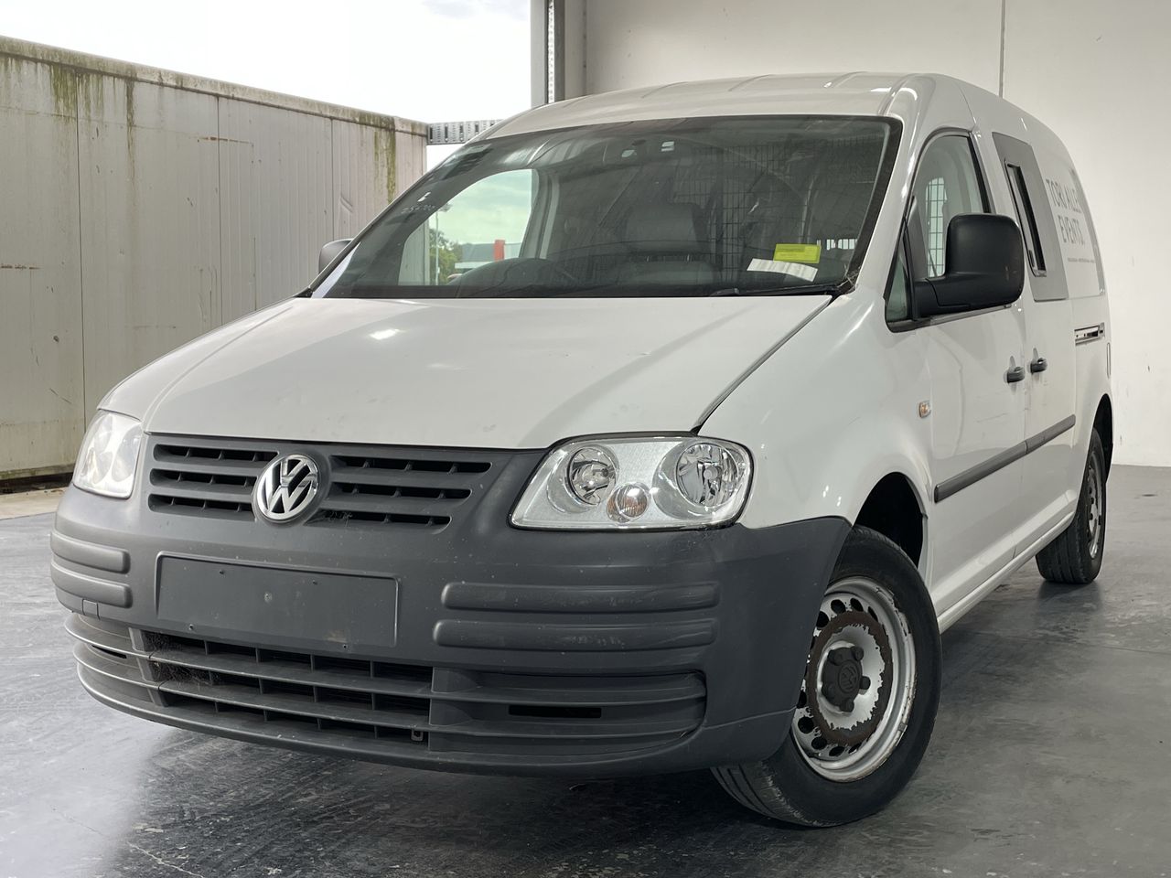 2010 Volkswagen Caddy 1.9 TDI Maxi Turbo Diesel Automatic Van Auction ...