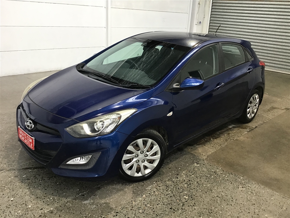 2012 Hyundai i30 Active GD Manual Hatchback Auction (0001-10901118 ...