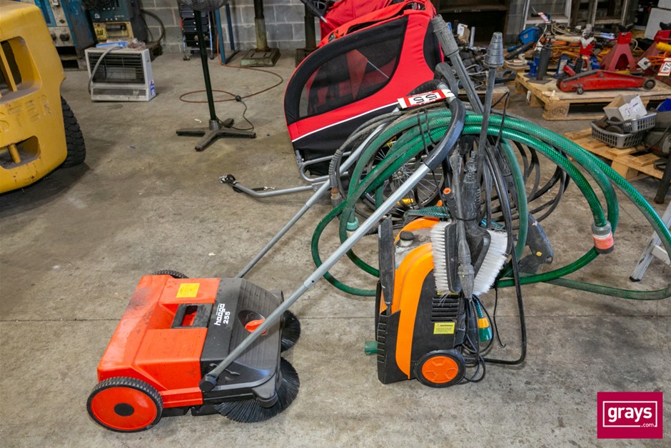 Cleaning Sundries Auction (0055-5051584) | Grays Australia